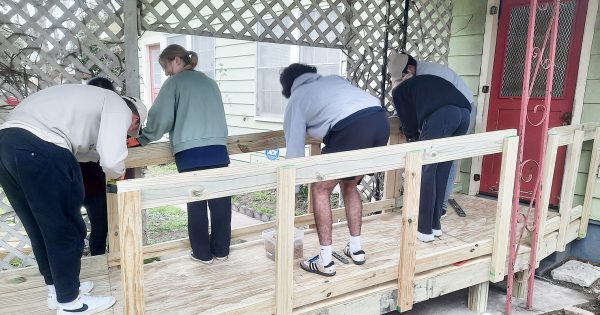 FAST group spreads joy in Lockhart – Post Register