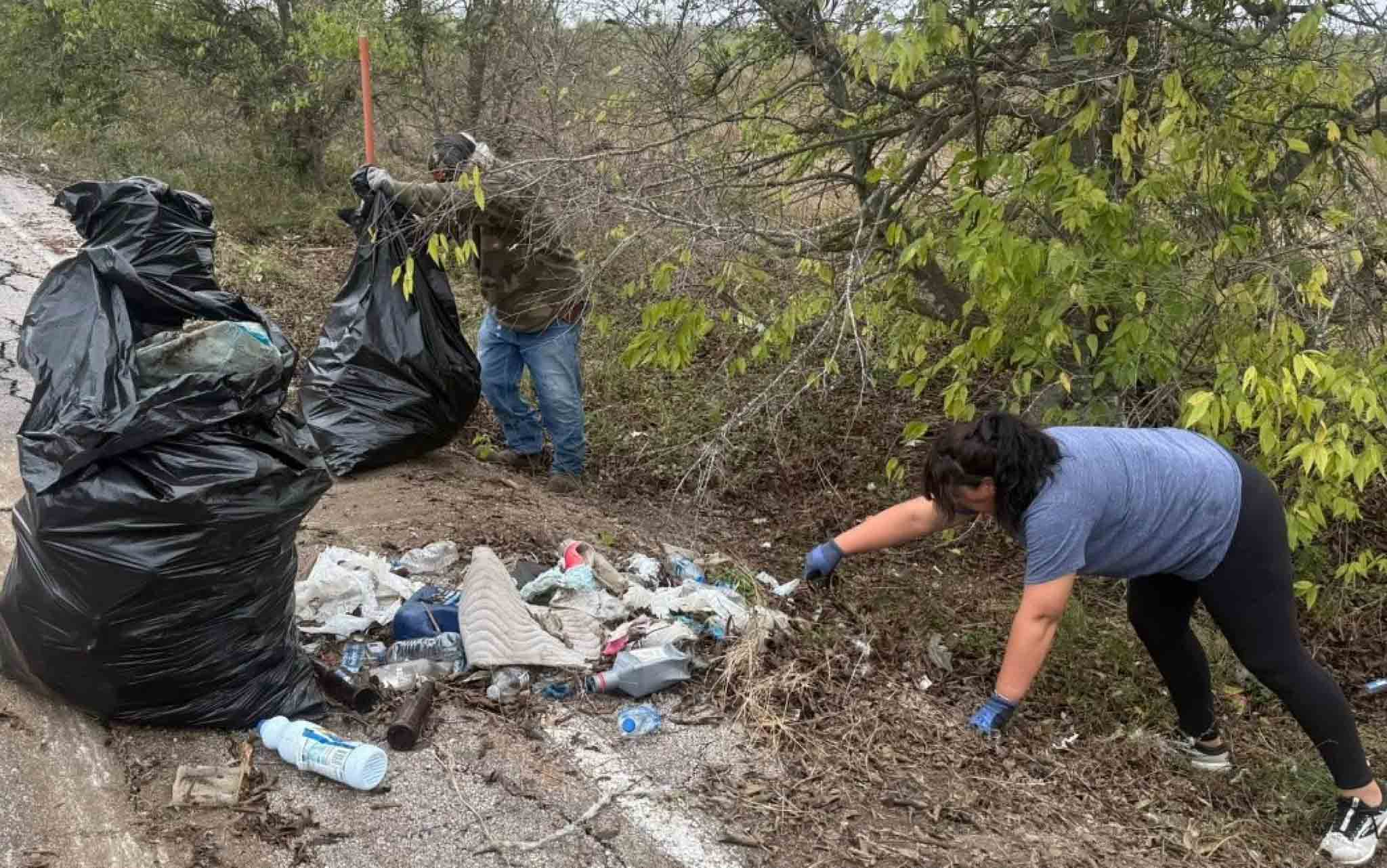 Volunteers join forces to clean up Maha Circle – Post Register